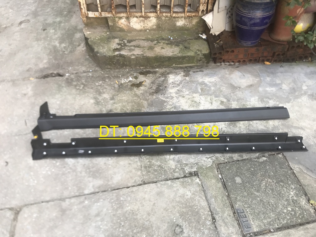 ỐP BABULE HYUNDAI SANTAFE 2012-2018 CHÍNH HÃNG