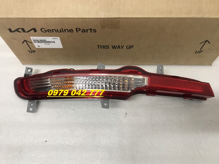 Đèn phản quang cản sau Kia Sportage chính hãng 924063W220